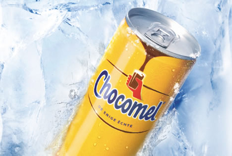 Chocomel-blikje met nieuw design valt uit ijssculptuur | Pack Online