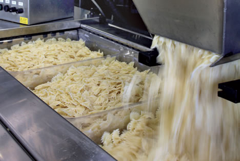 Van der Moolen Foodgroup groeit met Multivac R126 dieptrekker | Pack Online